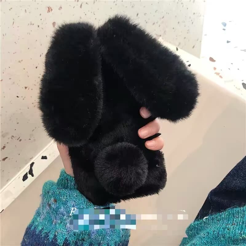 Чехол для смартфона защитный пушистый, черный, теплый, унисекс