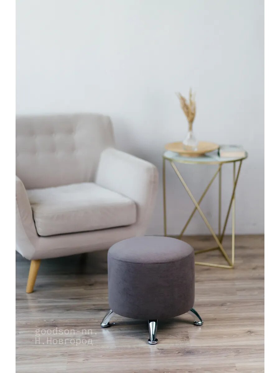 Пуфик для туалетного столика и спальни, круглый на хромированных ножках