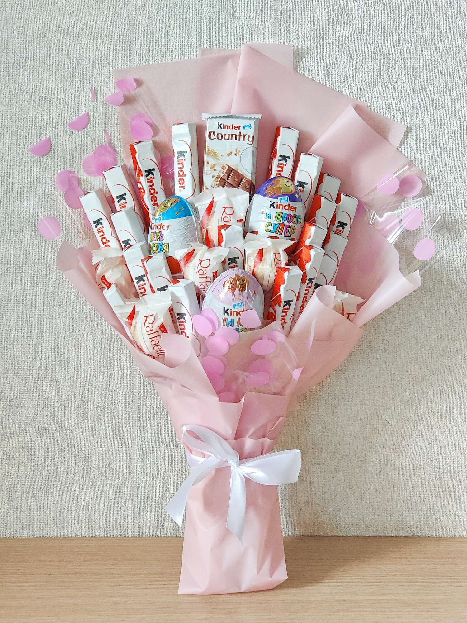 Букет из киндеров