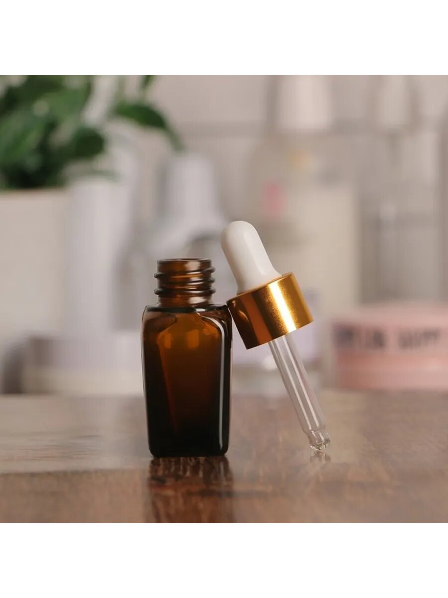 Компактная бутылочка с пипеткой 10 мл