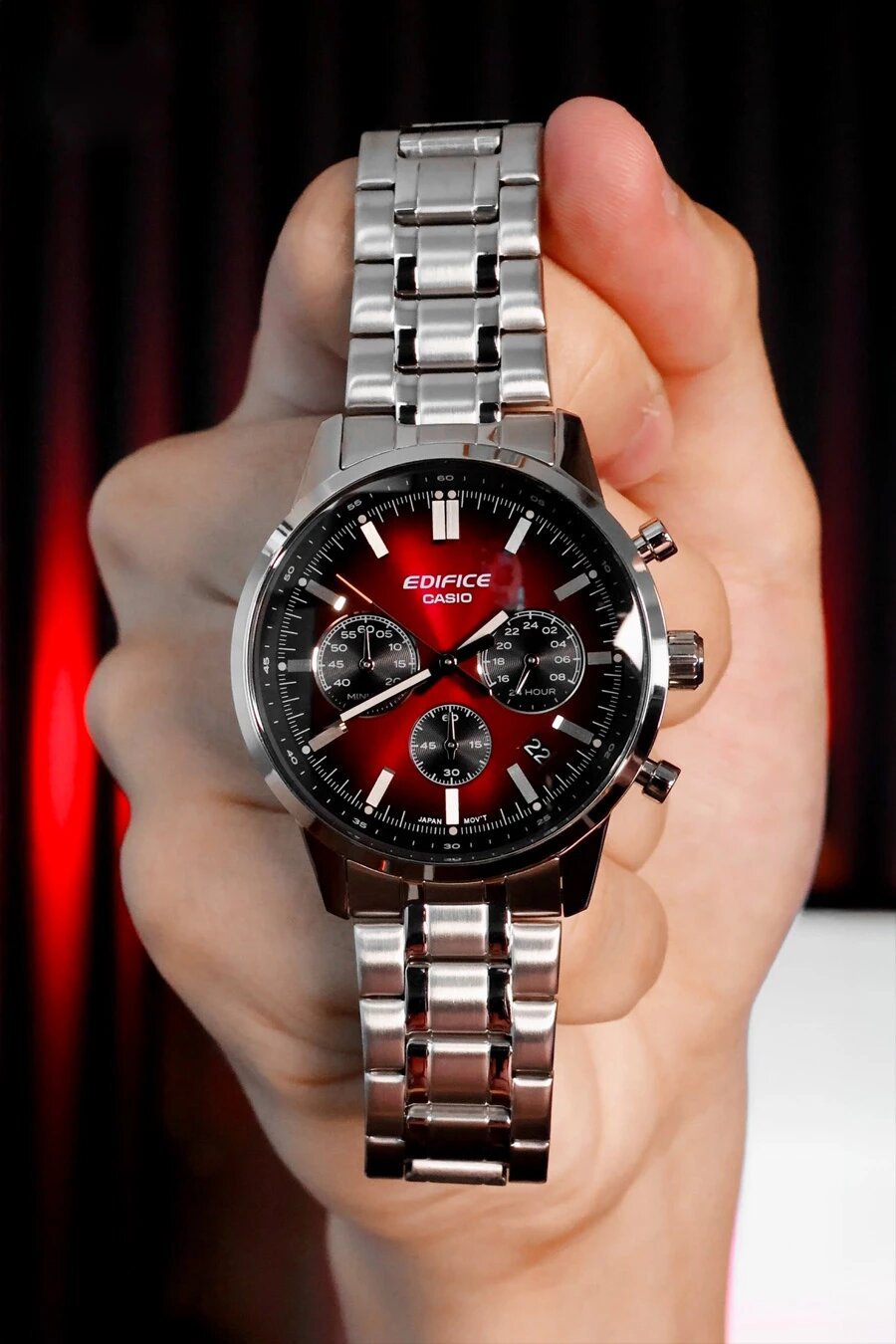Наручные часы CASIO, серебряный, черный, красный — фото 1