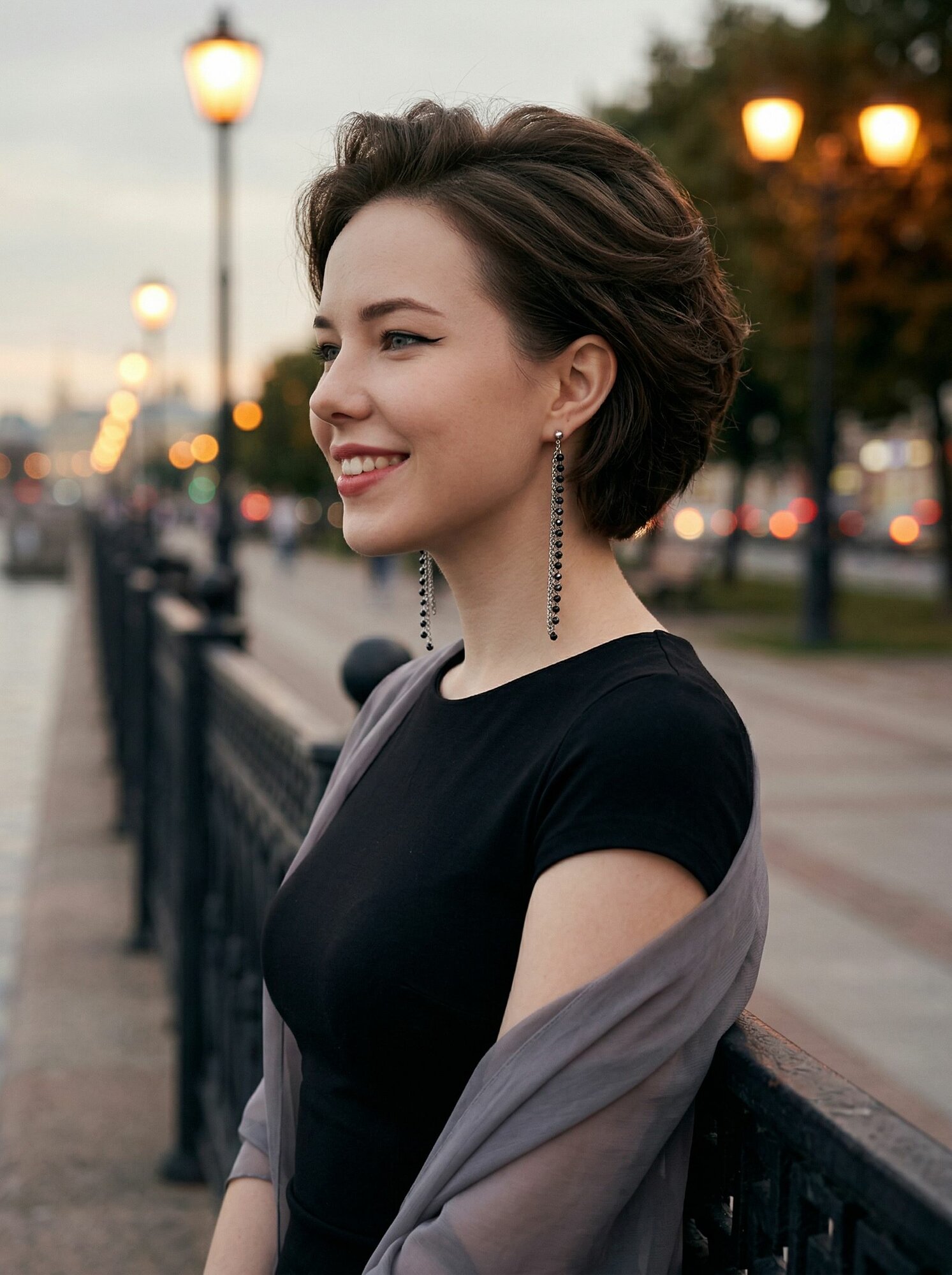 Серьги цепочки, стекло, размер 90 мм, черный, серебряный — фото 1