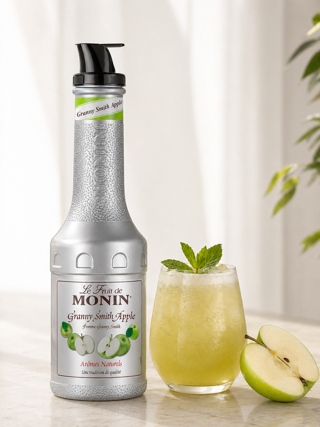 Основа (пюре) для напитков Яблоко 1л Monin, без ГМО, натуральный продукт