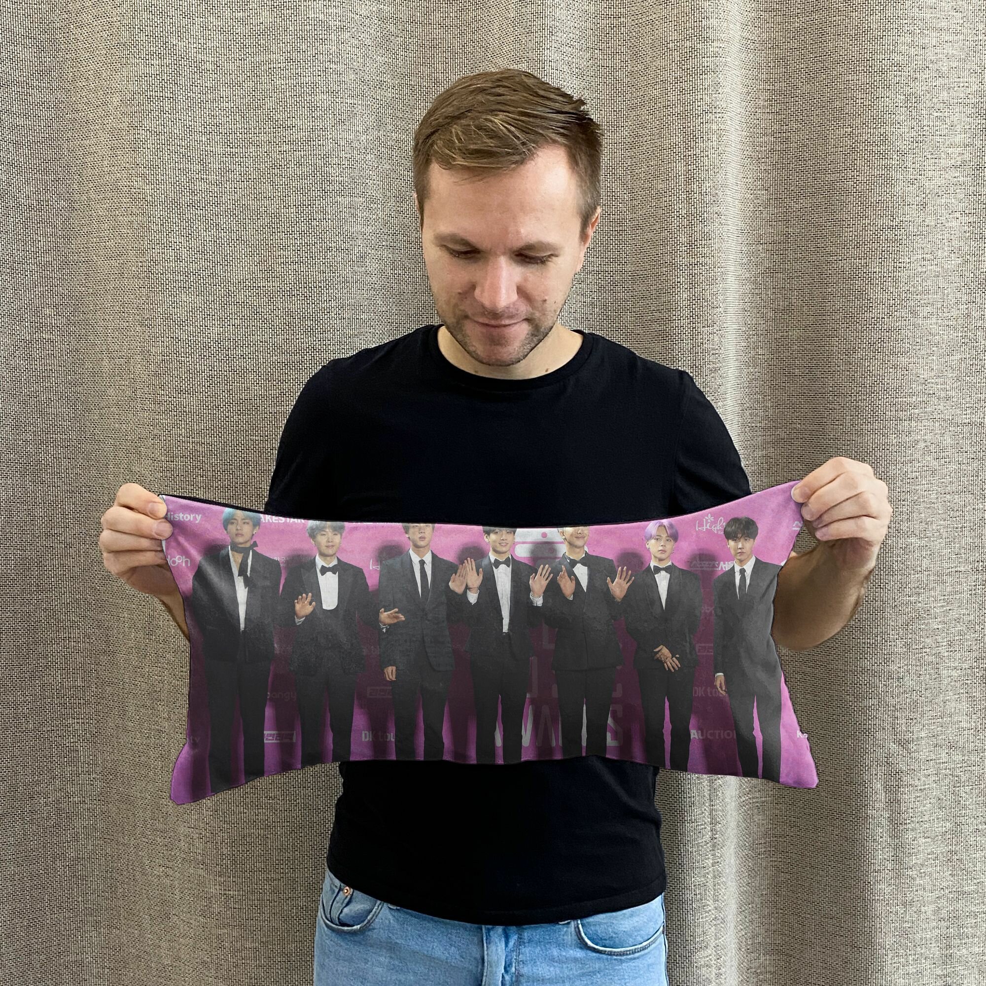 Подушка дакимакура BTS 30x60 см