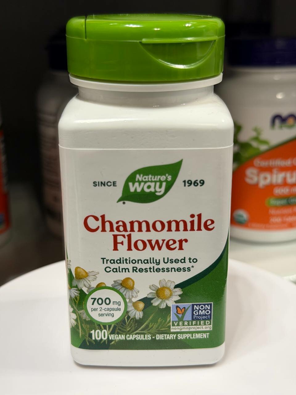 Nature's Way Chamomile Flower - Цветки ромашки для снятия стресса и поддержки пищеварения 100 капсул