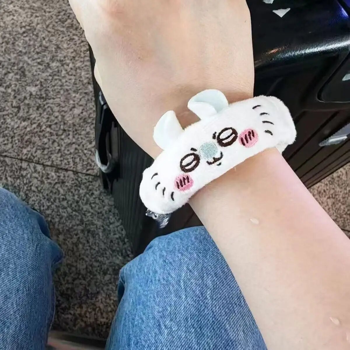 Плюшевый браслет Chiikawa Momonga Wristband-1pcs
