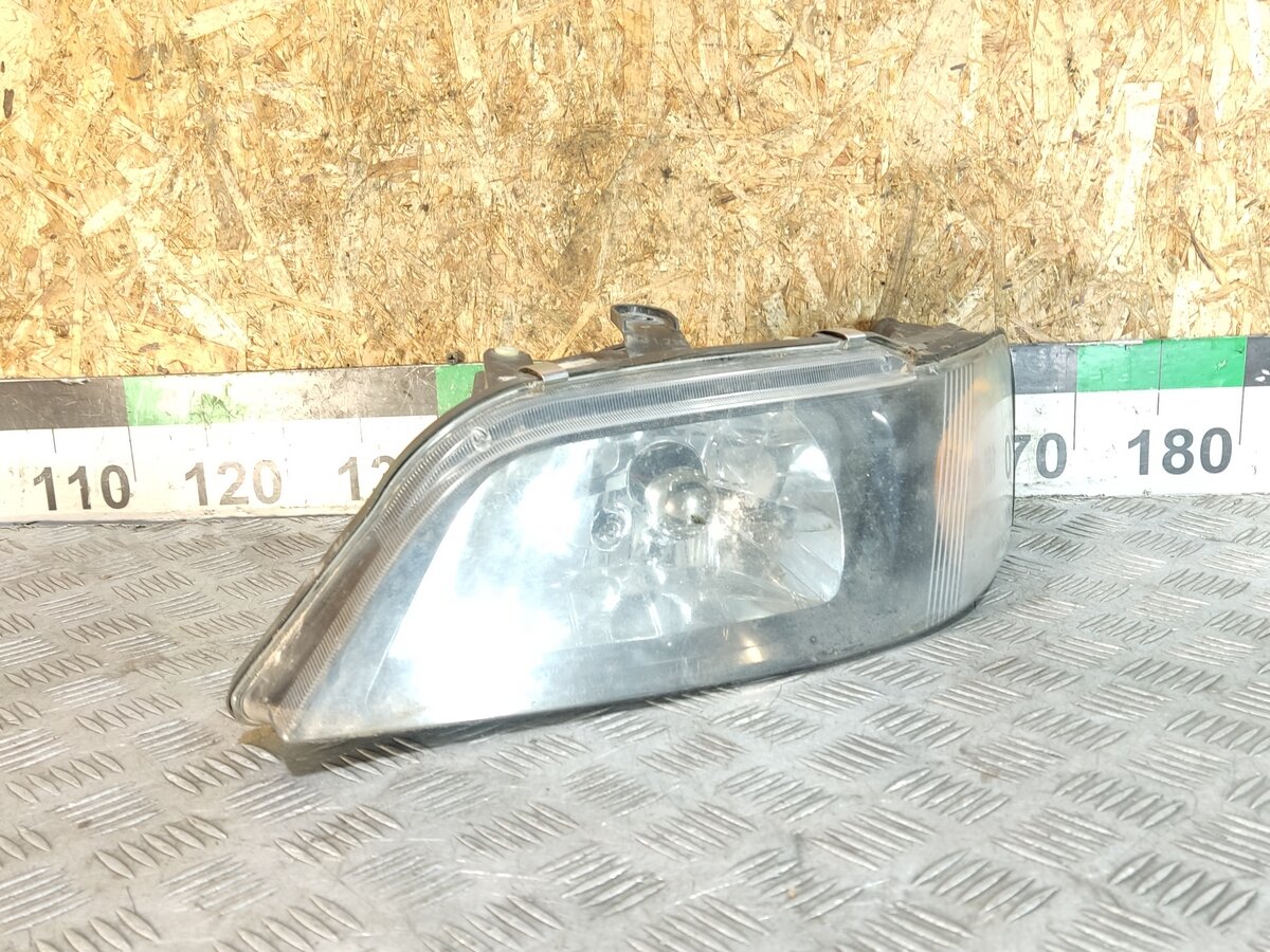 Фара левая MITSUBISHI Space Star 1998-2004 MN133001