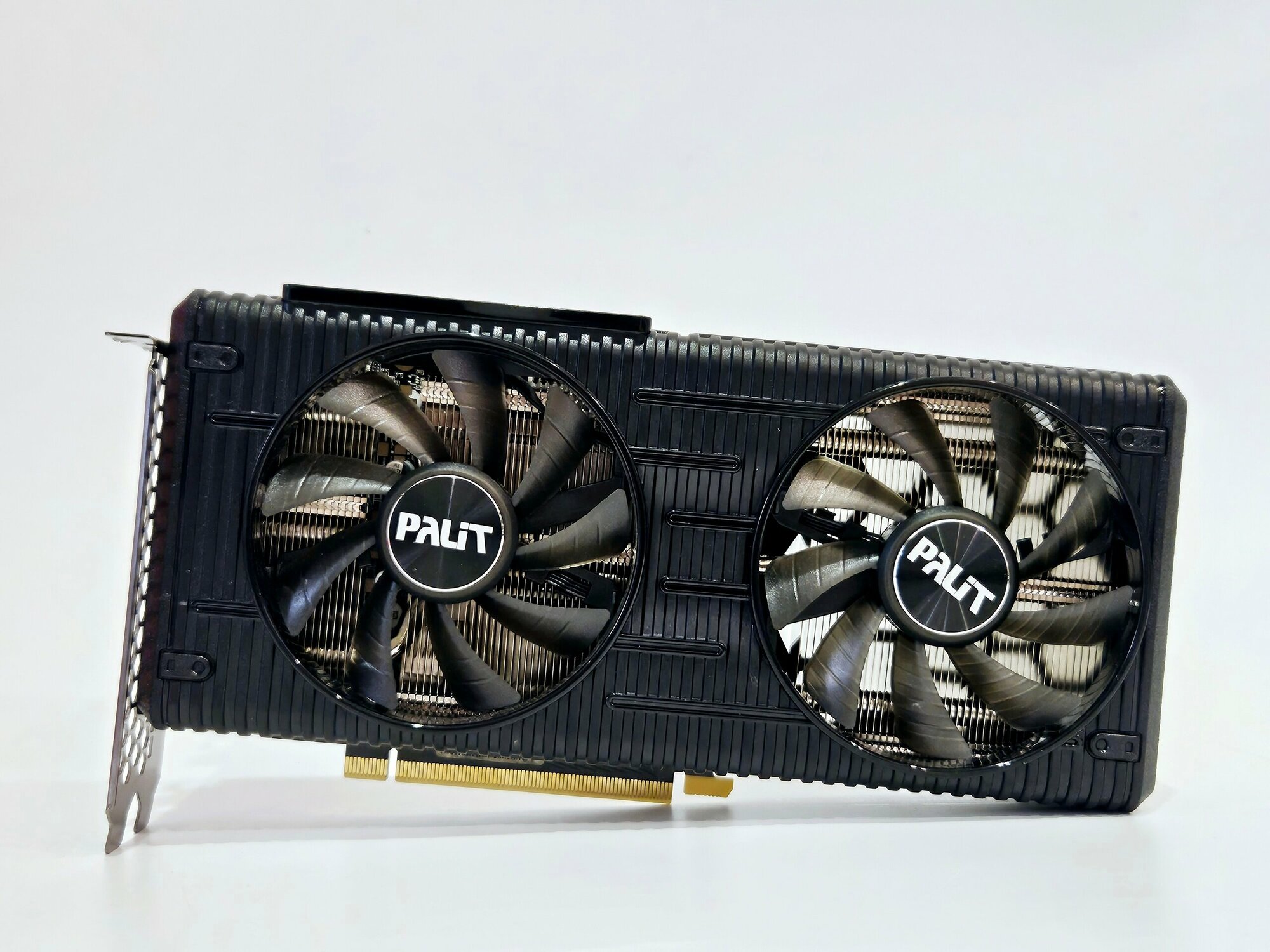 Видеокарта Palit RTX3050-DUAL, GeForce RTX 3050, 8GB GDDR6, 2 вентилятора