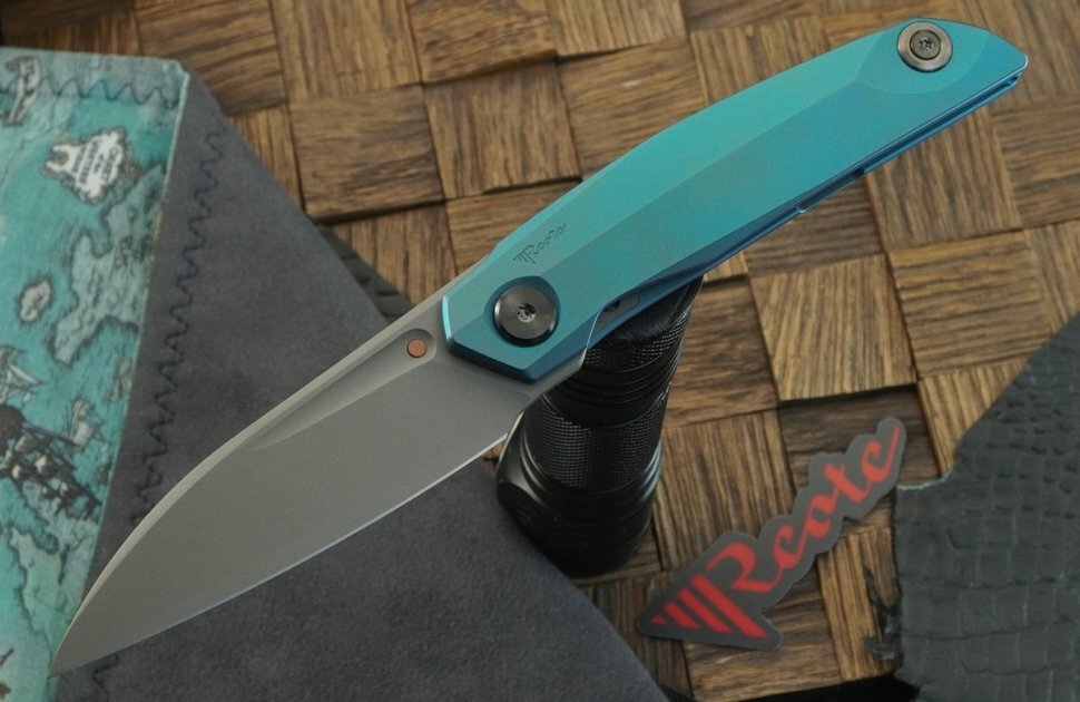 Складной нож Reate Knives/Vulpex Knives Anub, сталь Elmax, BB, рукоять титан синее анодирование