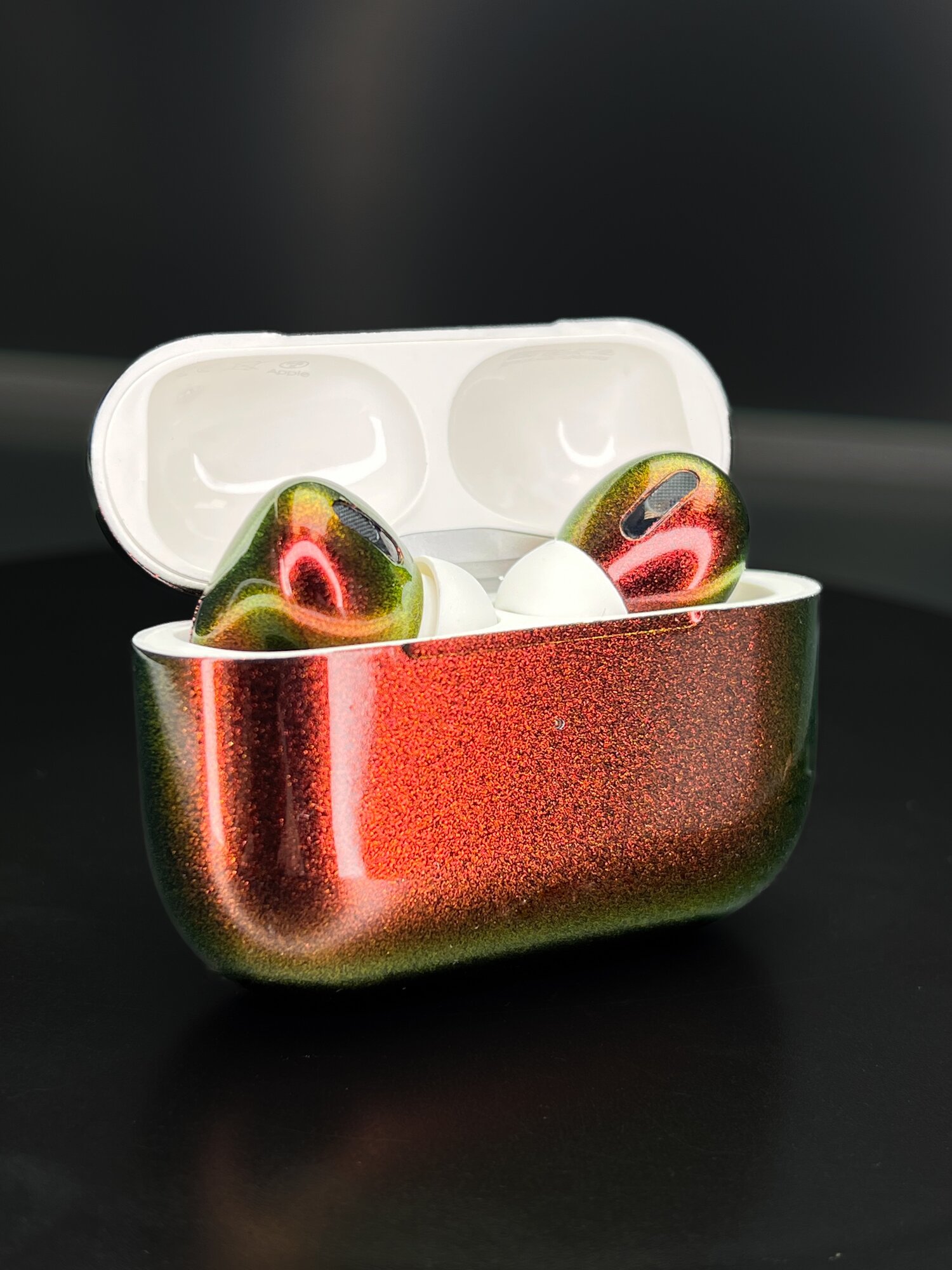 Наушники Apple AirPods Pro 3 Хамелеон Aurum Mirage (Золотой мираж) (ANC, MagSafe, 2025)