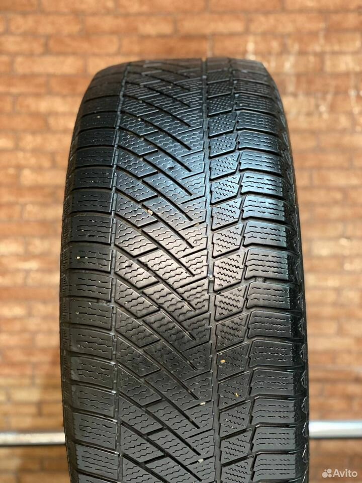 Continental ContiVikingContact 6 SUV 255/55 R19