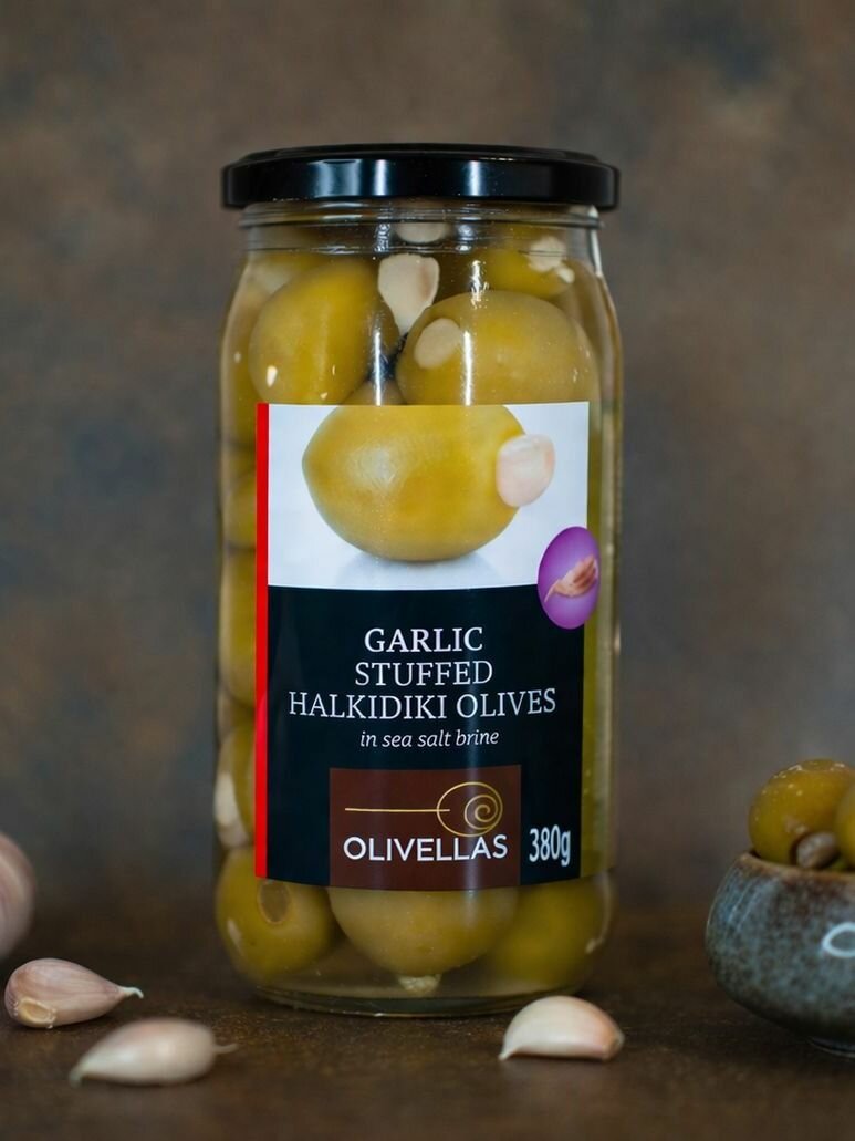 Оливки Olivellas Греческие, фаршированные чесноком, в рассоле, 380г