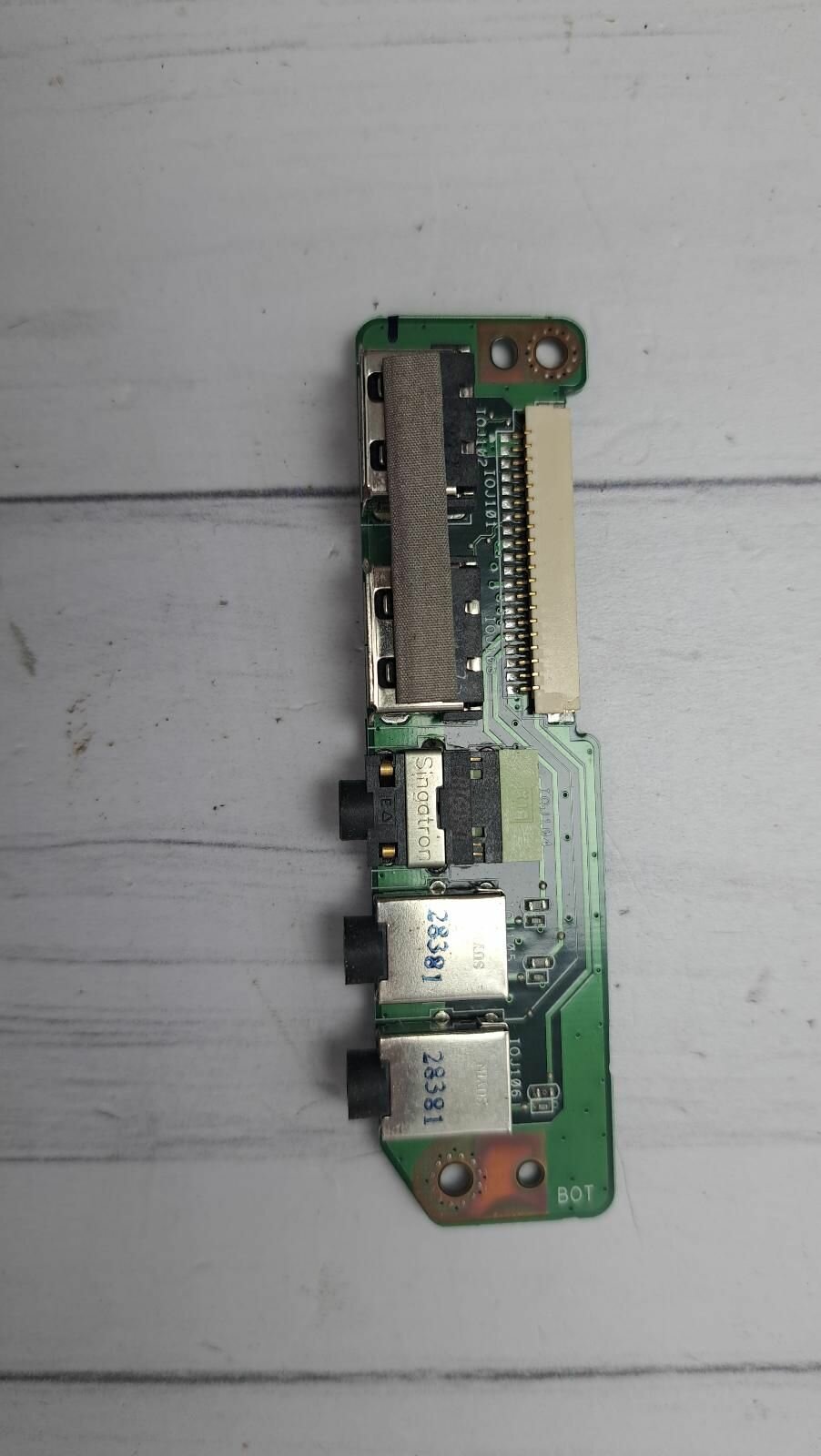 Плата AUX/ USB для ноутбука ASUS X57V. 0ригинал.