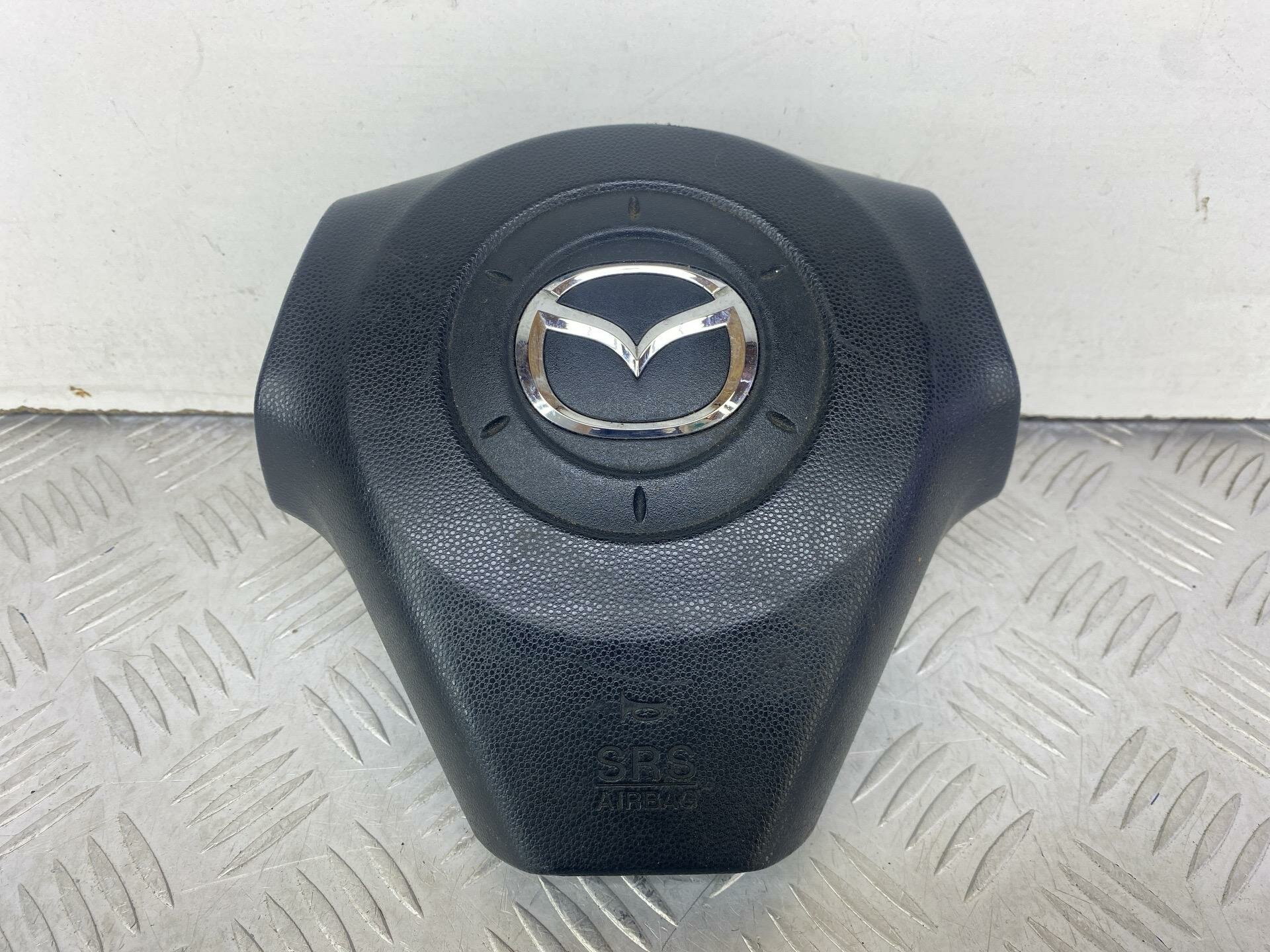 Подушка безопасности водителя Mazda 5 рест. CR (2007 - 2010) A11A18450200