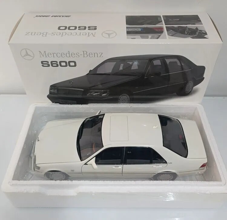 1:18 Mercedes-Benz S600 W140 Tiger Head Edition Имитация металлического украшения для автомобиля Коллекционная модель из сплава