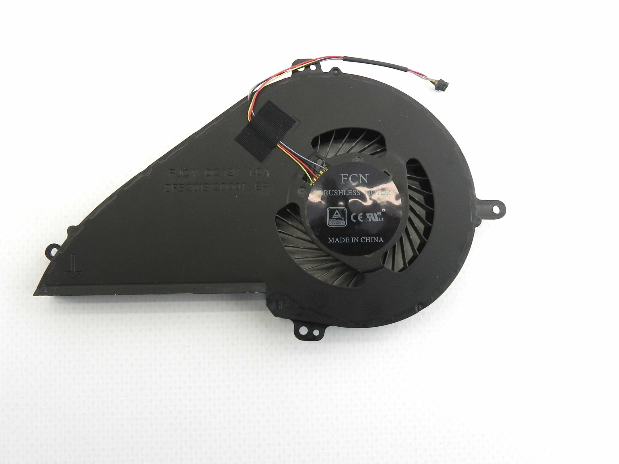 Вентилятор (кулер) охлаждения процессора для GIGABYTE Razer Blade RZ09-02202E75 RZ09-0166 GTX1080 CPU 2017