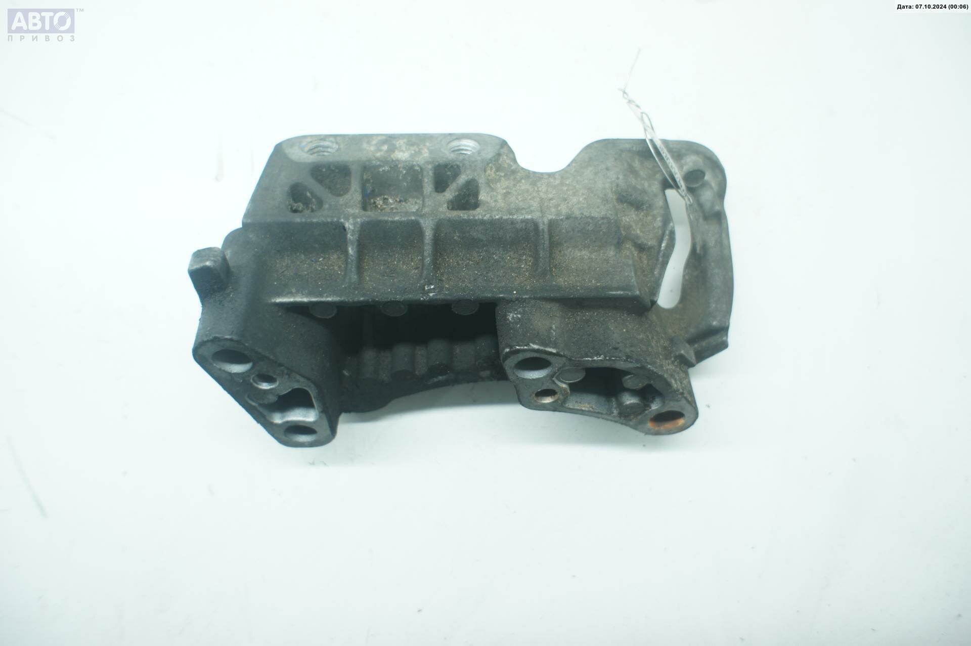 Кронштейн двигателя опорный Ford Focus 2 (2004-2010)