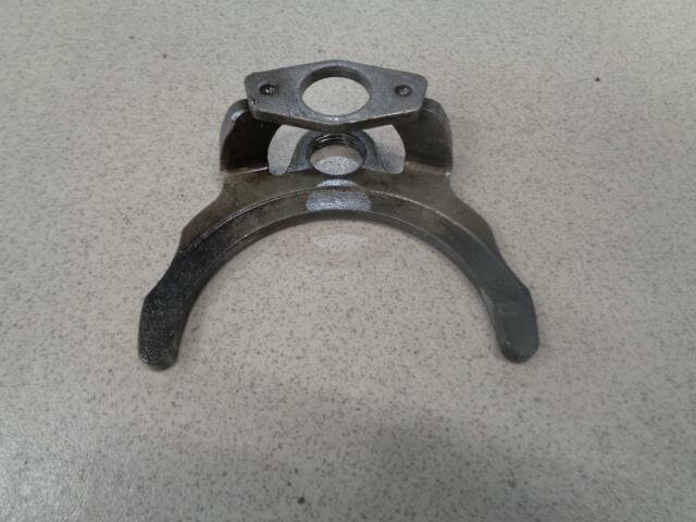 Вилка переключения 5 передачи от Volkswagen Golf 4 1997-2006