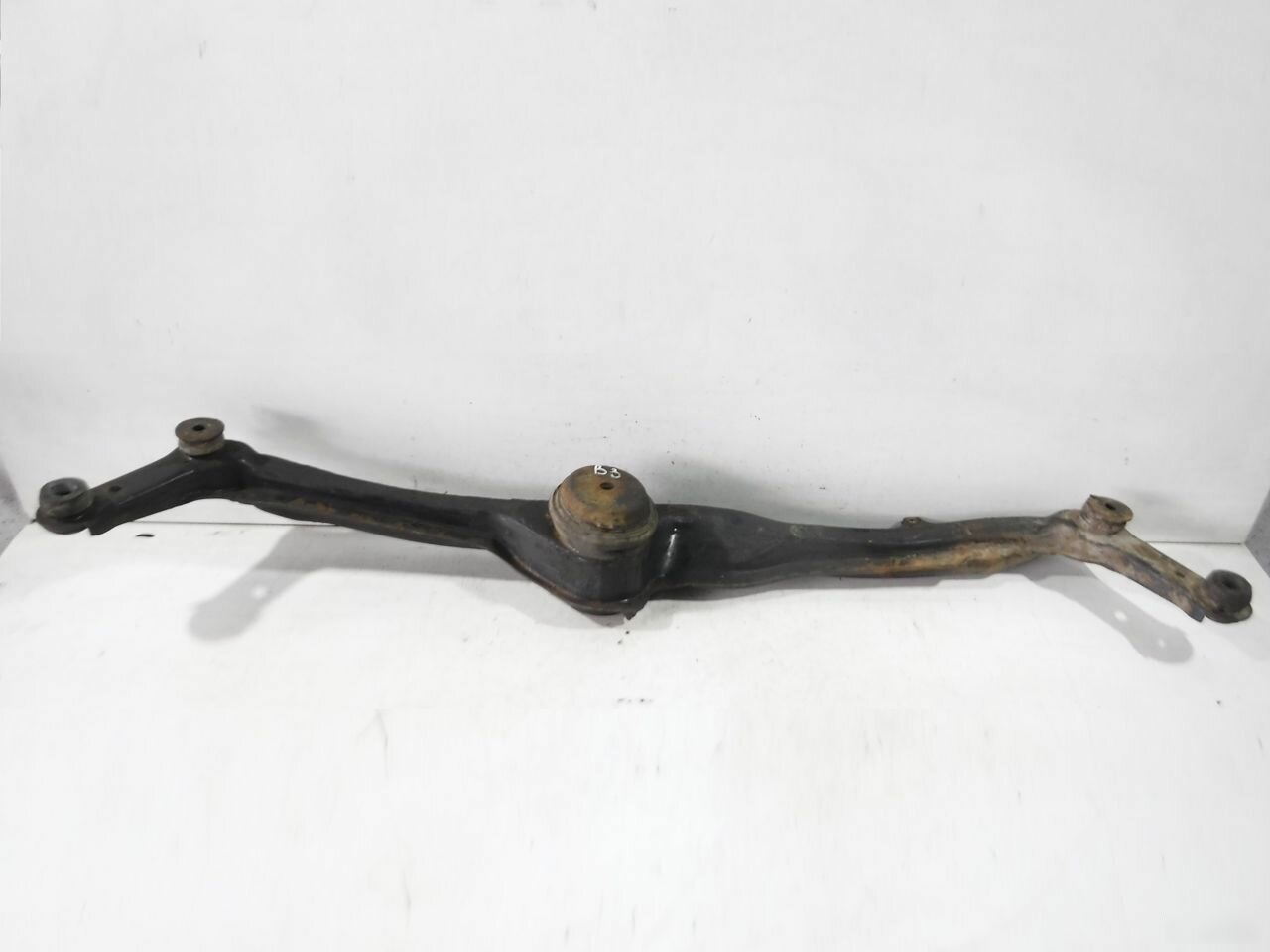 Балка подрадиаторная Volkswagen Passat B3 (1988—1993)