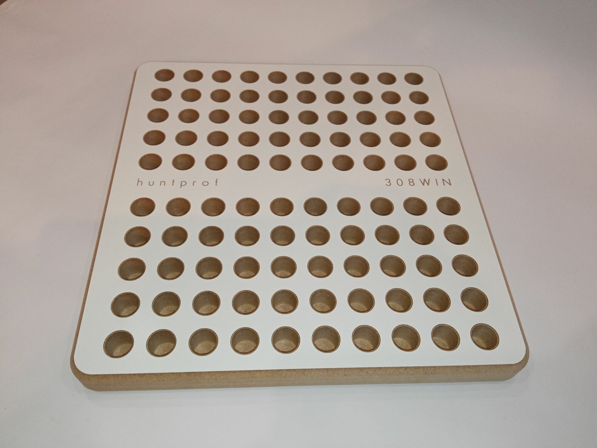 Подставка для гильз и патронов кал. 308 Winchester 7.62x51 на 100 мест / доска для сборки патронов