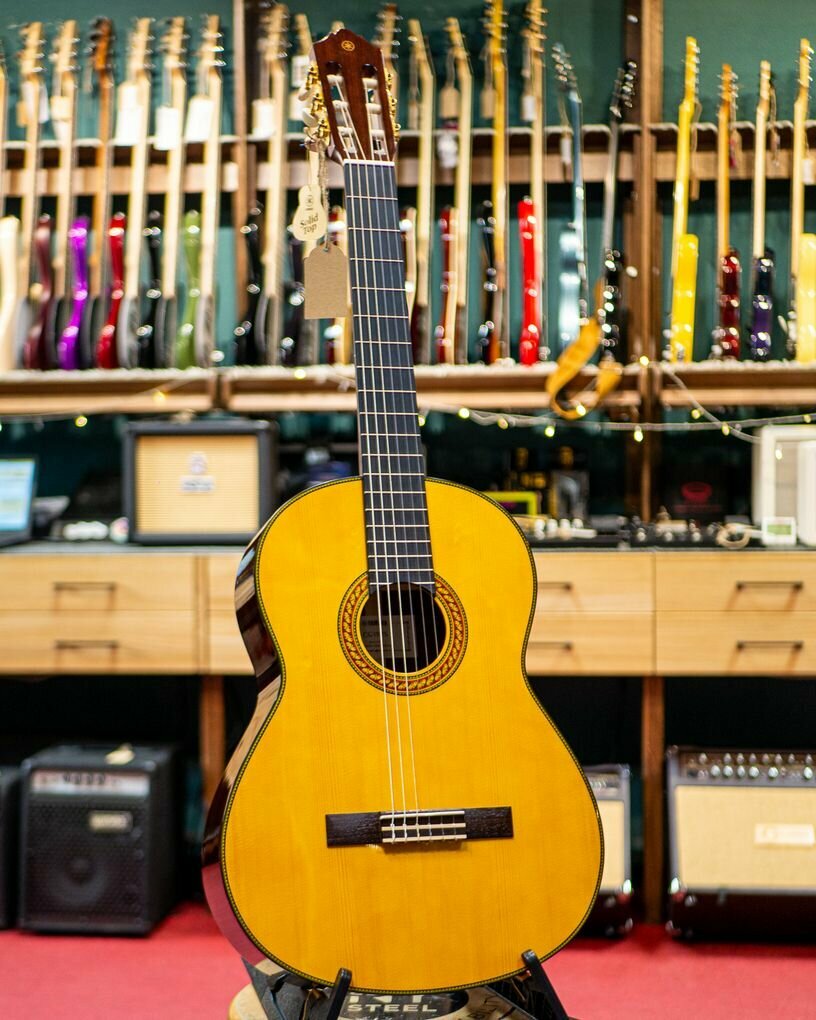 Yamaha CG192S Классическая гитара ямаха