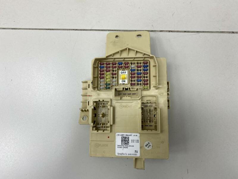 Блок предохранителей Kia K5 JF 2018 - 2021 кат.номер: 91960D4040