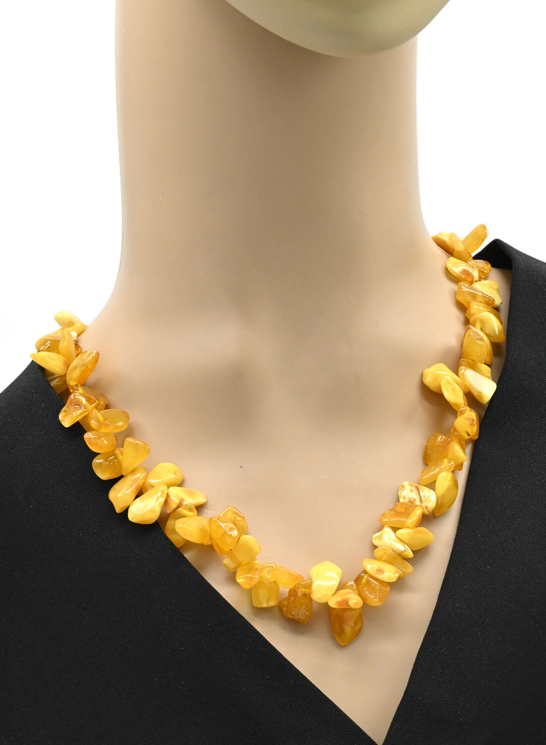 Бусы, янтарь