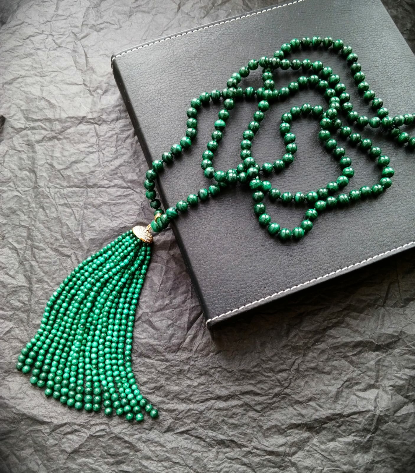 Колье, малахит