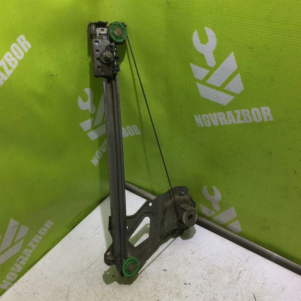 Стеклоподъемник мех задний правый Audi 80 90 B3 86-91