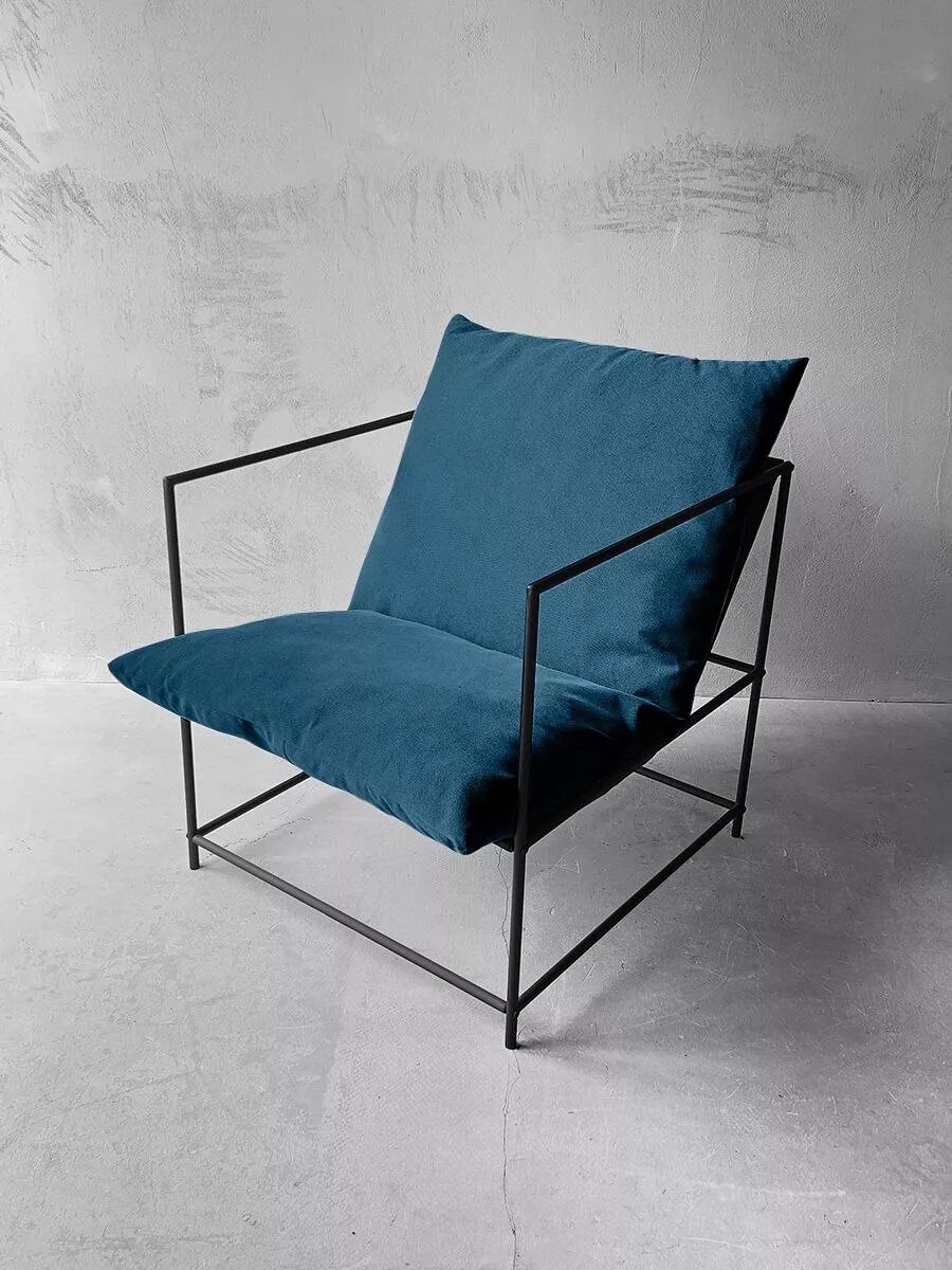 Кресло мягкое удобное для отдыха, уличное, на балкон, веранду, в стиле лофт, минимализм, Флафф Велюр синий