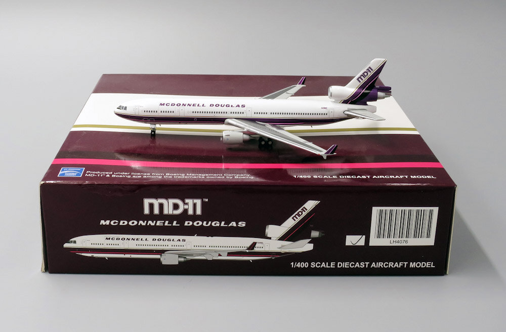 JC Wings Модель самолета McDonnell Douglas MD-11