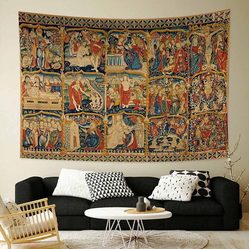 Печатный гобелен на стену в спальню