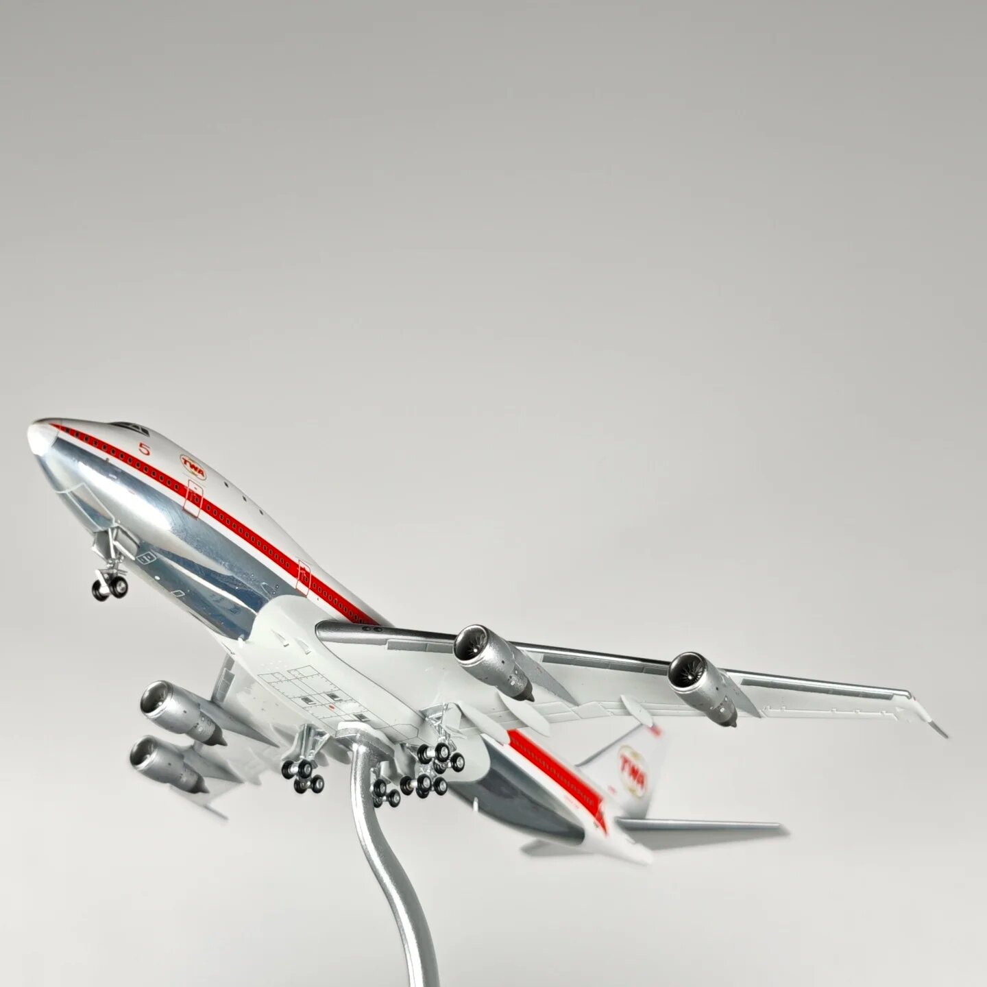 Модель самолета TWA B747-100 GSF 1/400