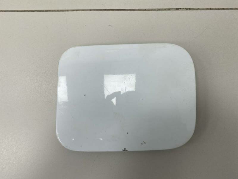 Лючок бензобака Toyota Camry V50 2011-2017