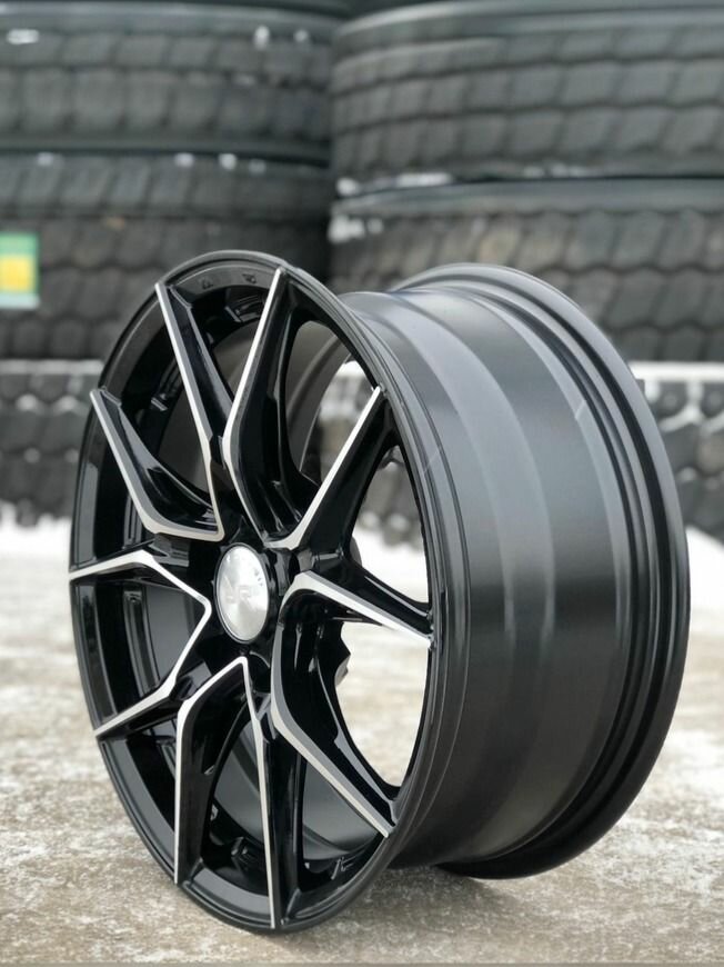 Диски автомобильные RR CSS3816 16*7,0 5*114,3 ET40 67,1 B-P