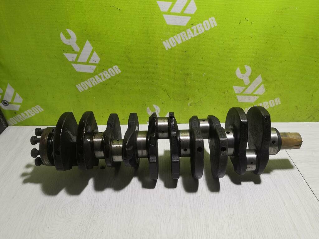 Коленвал Audi 100 200 (44) 83-91