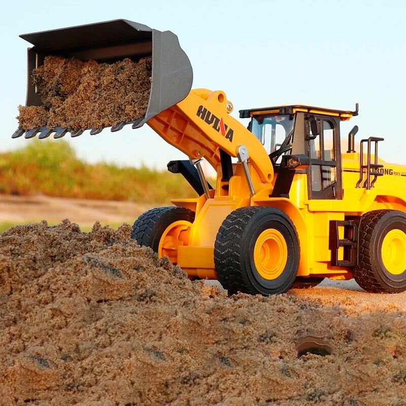 Радиоуправляемый погрузчик бульдозер HUI NA TOYS 1:16 2.4G - HN1552