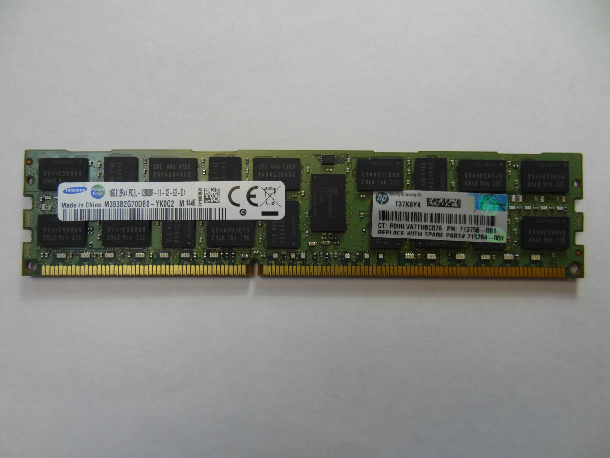 Серверная память 16GB 2Rx4 PC3L-12800R 1.35v M393B2G70DB0-YK0Q2 M1446