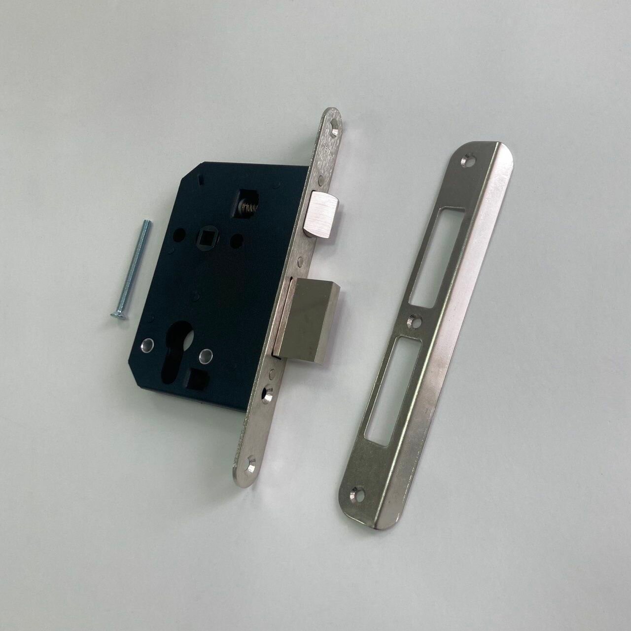 Замок врезной 4.401.0.0 меттем корпус замка