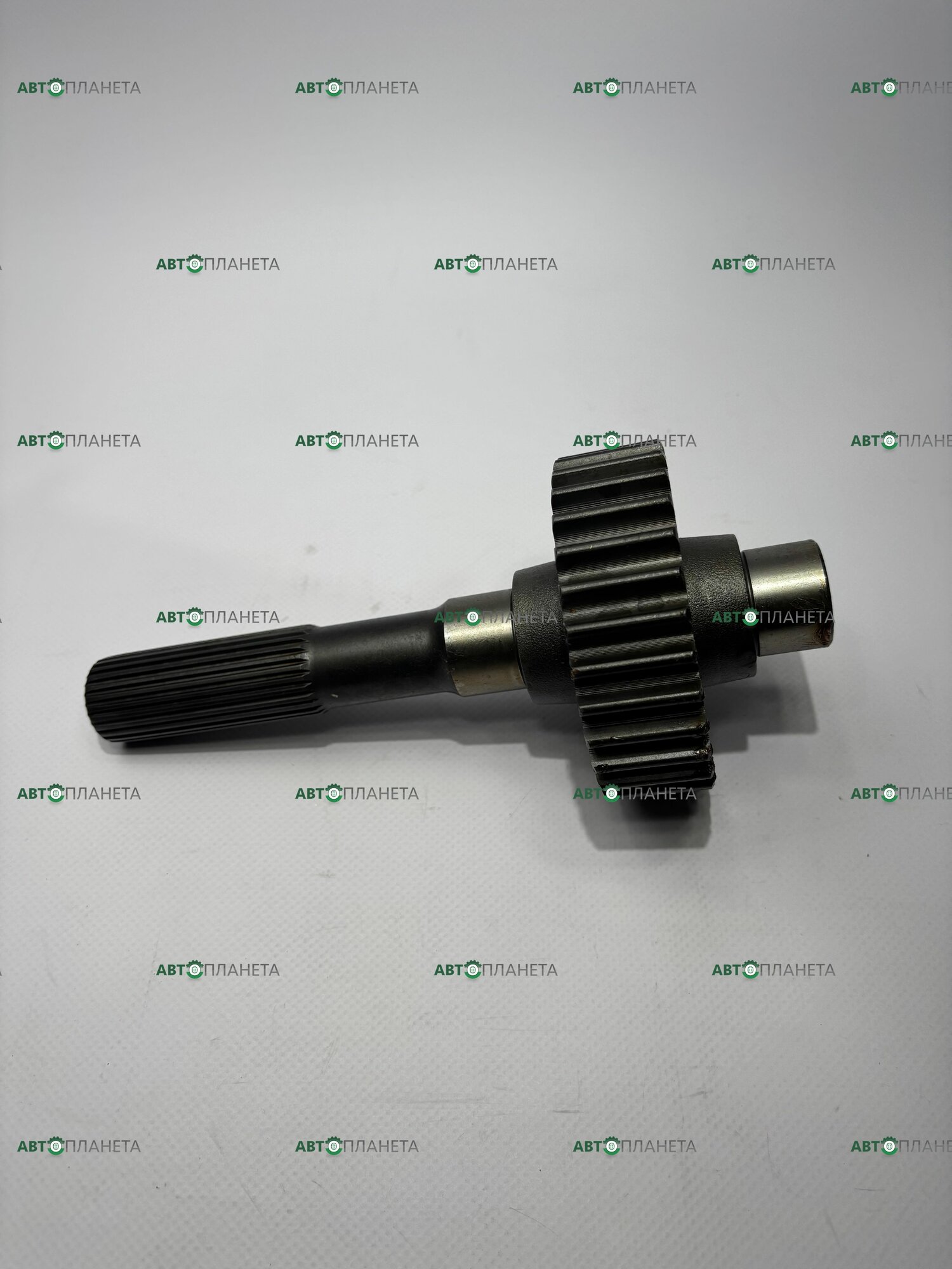 Вал выходной передний раздаточной коробки Mitsubishi 3217A016