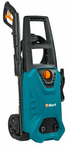 Минимойка BORT BHR-2000M-PRO, мощность 2 кВт, давление 150 бар, шланг 8 м