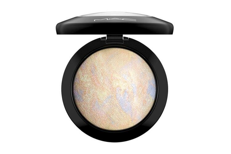 Консилер-хайлайтер женский MAC Unicorn Natural, оттенок LIGHTSCAPADE, 10г