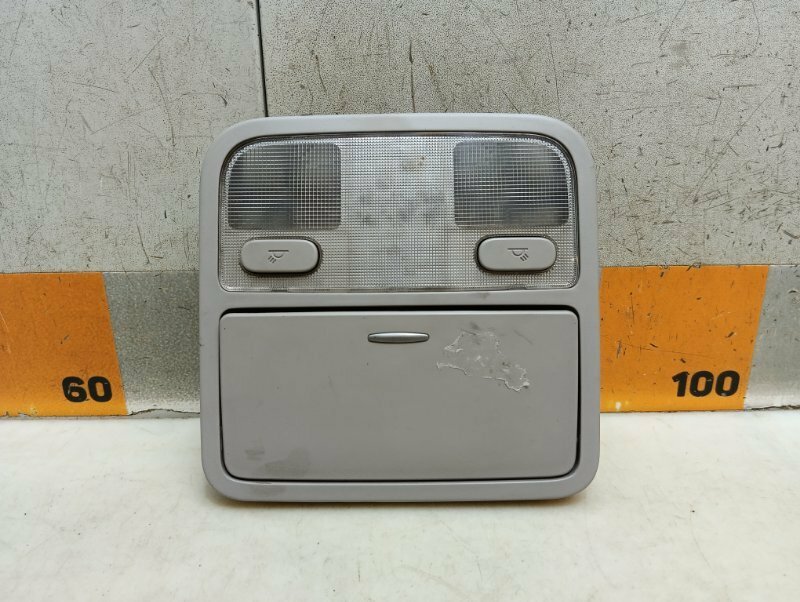 Б/У Плафон салонный Kia Magentis 2008 MG, 2 Перед. 458355 Hyundai-KIA арт. 928002G000QW