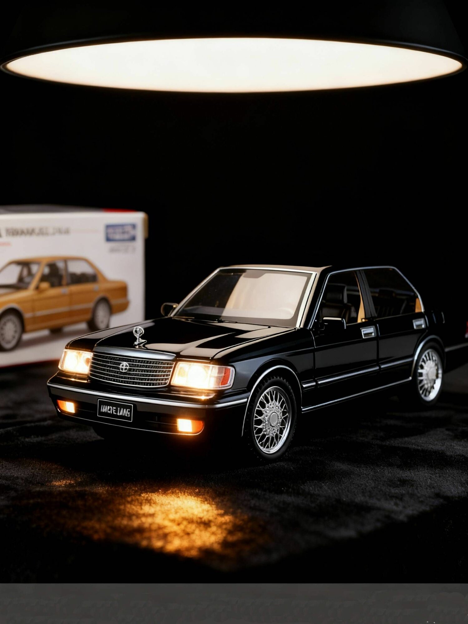Металлическая модель автомобиля Toyota Старый Кроун масштаб 15.5cm 1/32