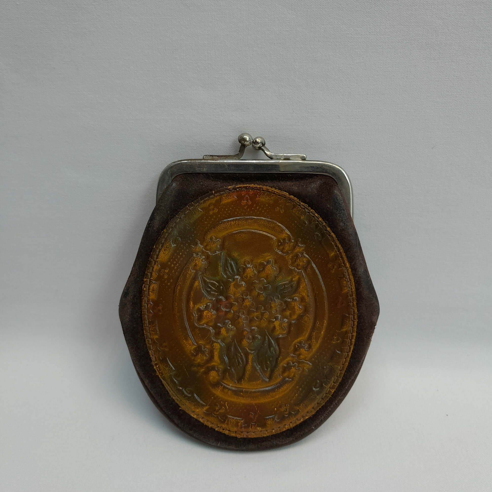 Винтажный кошелек монетница 13х12 см, замша, кожа, следы времени, СССР.