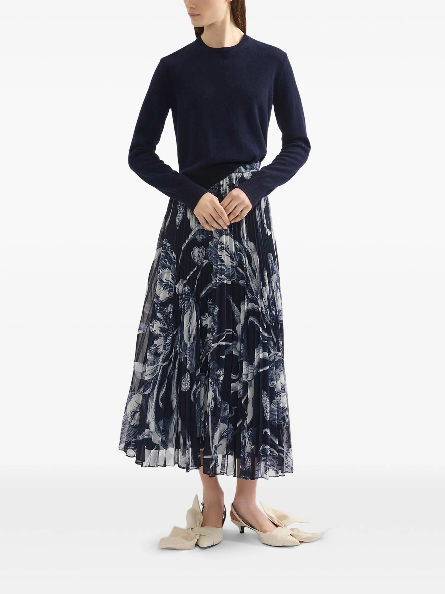 Свитер Erdem Embroidered crew-neck sweater, размер M, , синий — фото 1