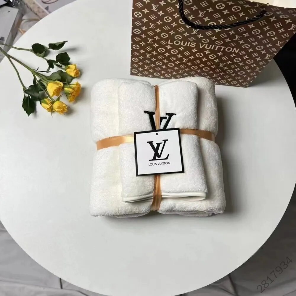 Набор банных полотенец Louis Vuitton коричневого цвета из хлопка 70x140+30x70 см — фото 1