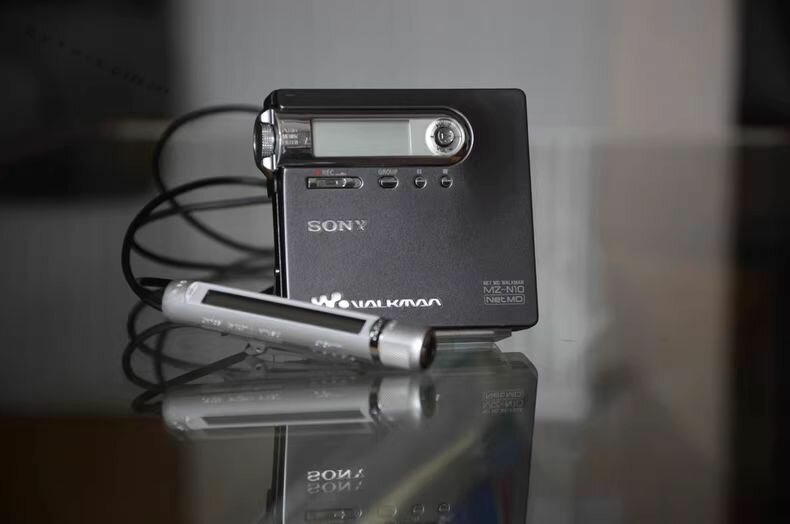 Sony Магнитола — фото 1