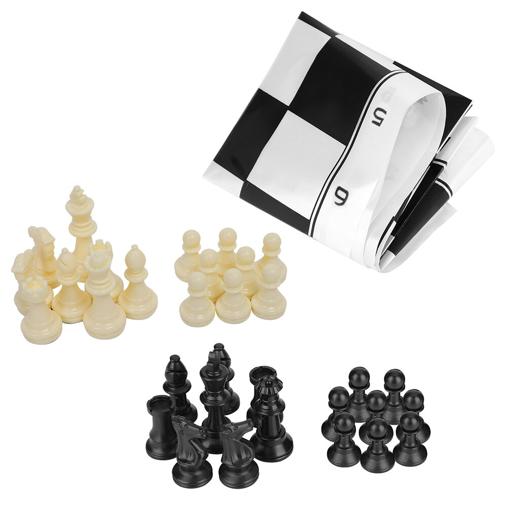 Портативный пластиковый набор для игры в шахматы "International Chess Medieval Entertainment", черно-белый