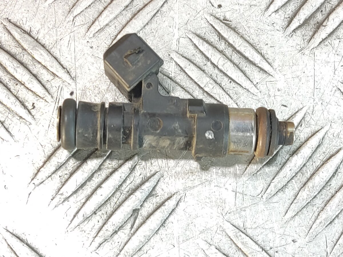 Форсунка двигателя VAZ NIVA 0280158017